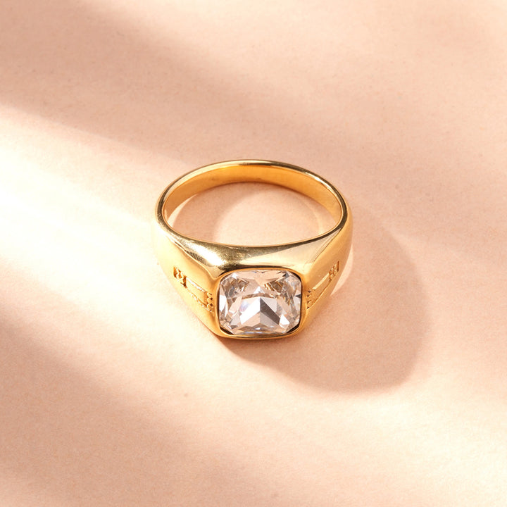 Valour Solitaire Ring – PALMONAS