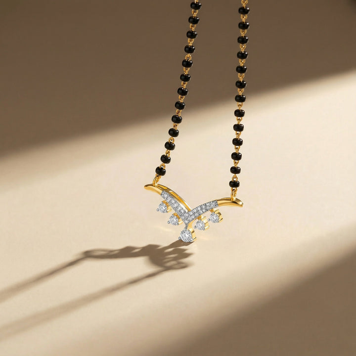 Crescent Arc Drop 9KT Gold Laboratory Grown Diamond Mangalsutra – PALMONAS